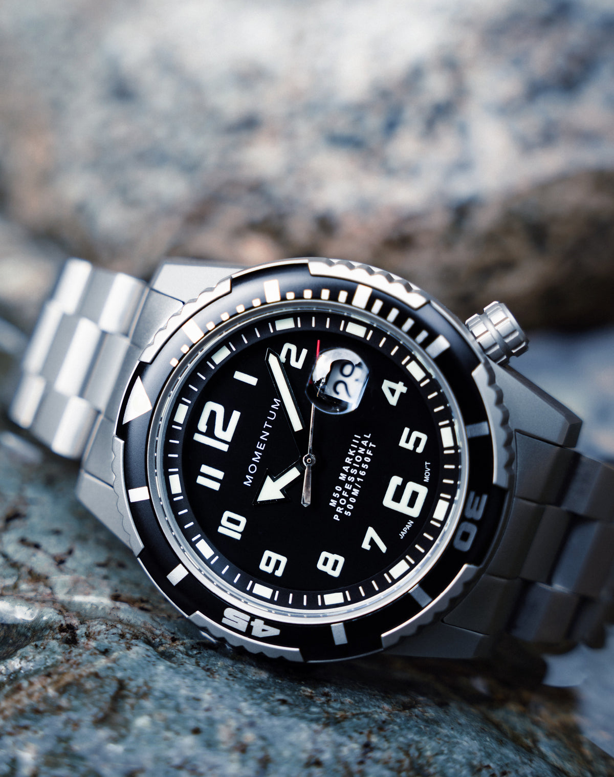 M50 [44mm] | The Bullet Proof Dive Watch | Momentum Watches