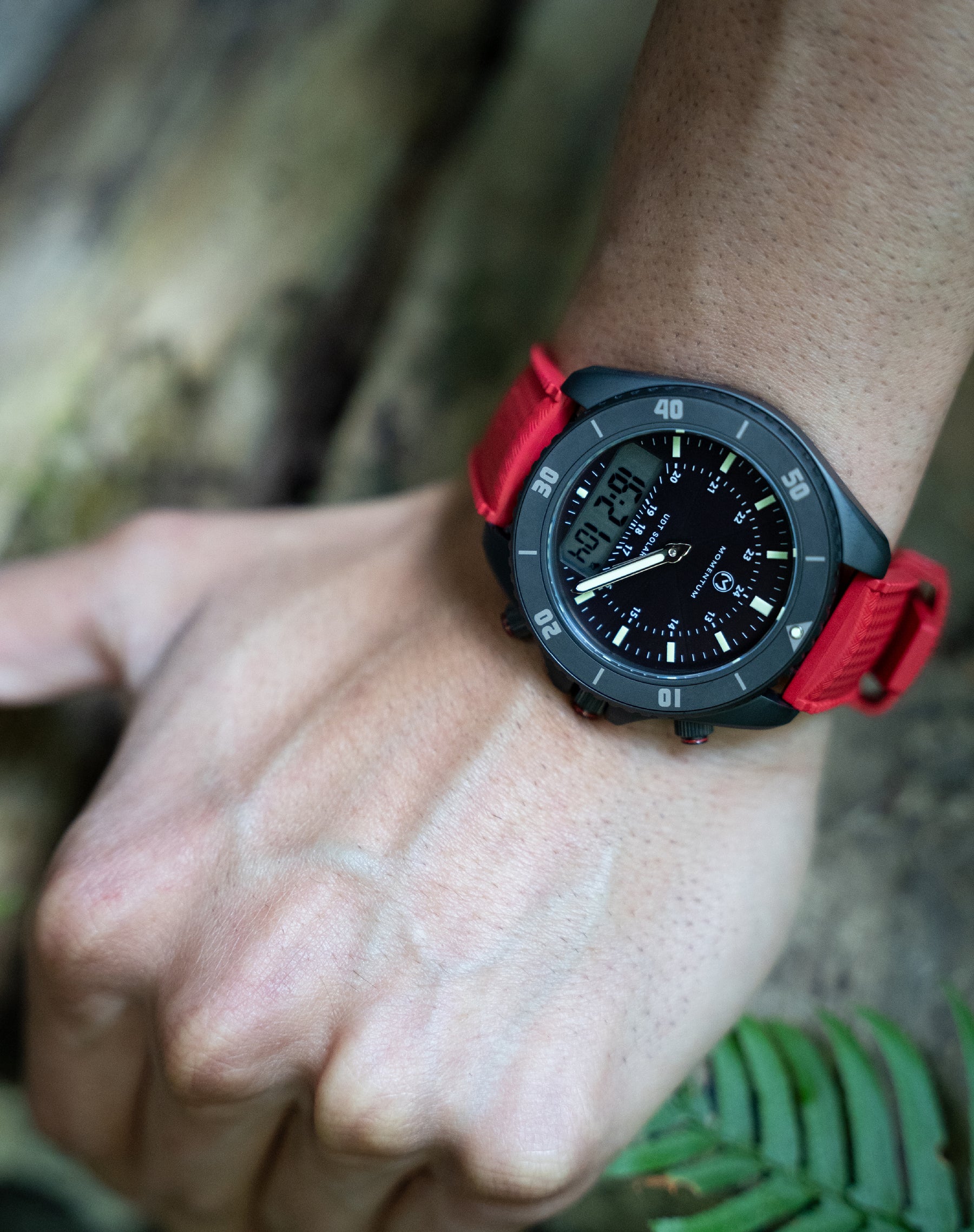 UDT Eclipse 42mm Black-Ion