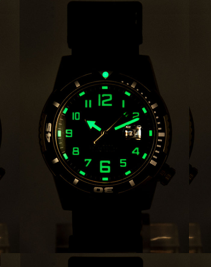 M50 [44mm] | The Bullet Proof Dive Watch | Momentum Watches